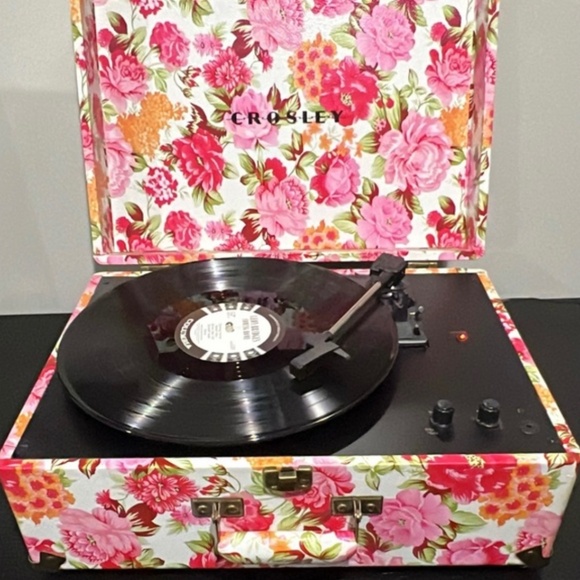 Crosley | Media | Nib Crosley Pink Floral Record Player | Poshmark